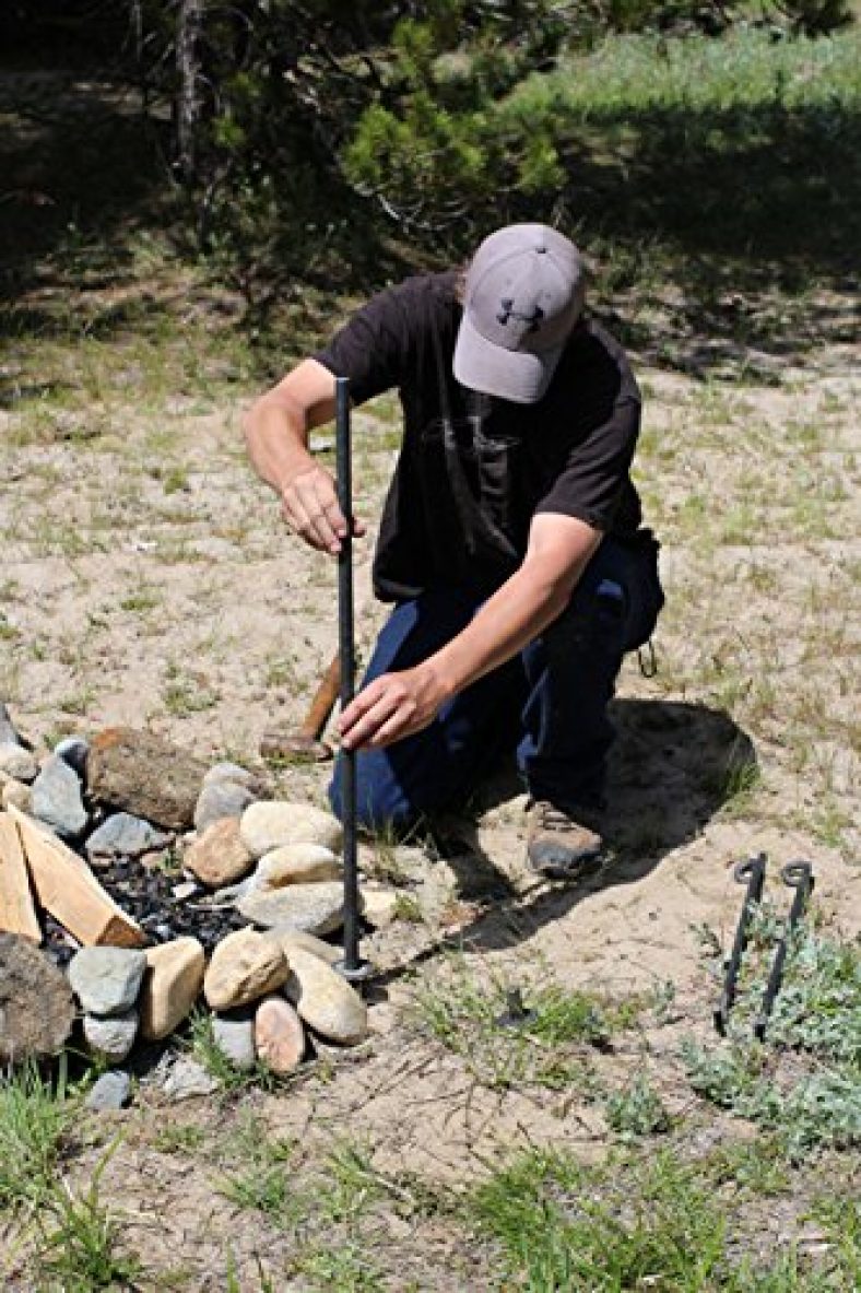 The Granite Campfire Pole Cooker for your outdoor trip | Campstuffs.com